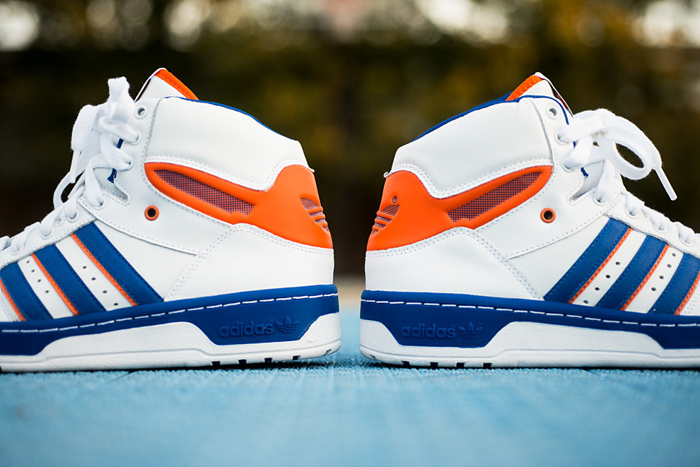 ᐅ adidas Metro Attitude High - "New York Knicks" - #SNKR